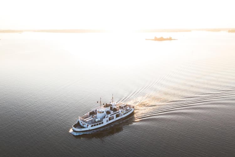 Blue Star Ferries: Tickets, Offers, Routes | Ferryscanner