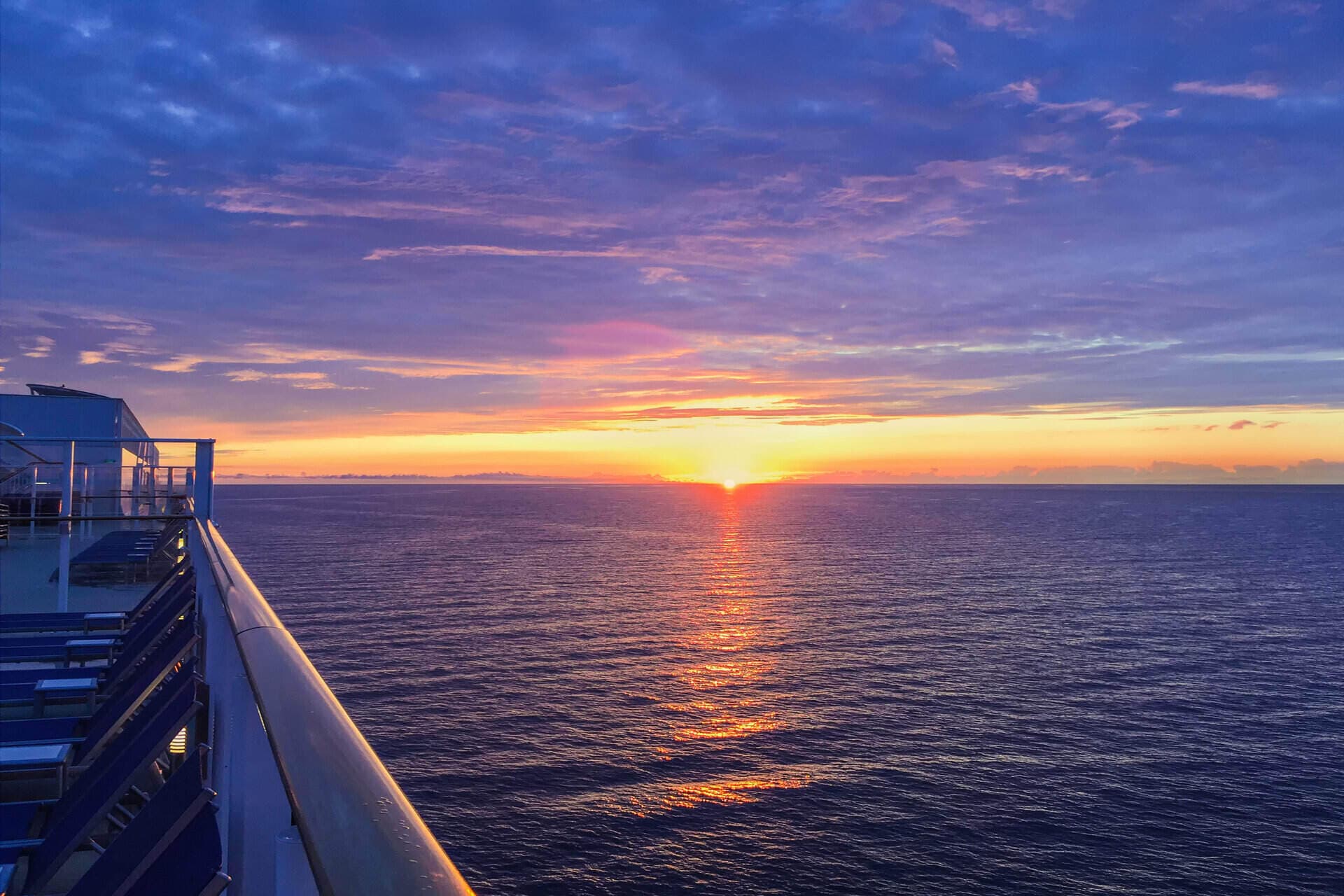 Viking Line Ferries: Biljetter, Erbjudanden, Rutter | Ferryscanner
