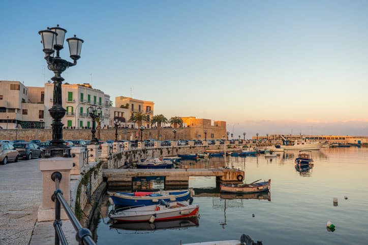 Ferries From Italy To Greece: Best Routes For 2025 | Ferryscanner