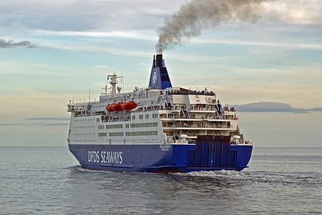 Ferries to France from the UK: Explore Routes & Book Now | Ferryscanner
