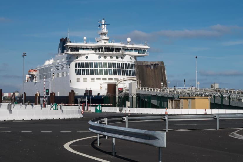 Ferries to France from the UK: Explore Routes & Book Now | Ferryscanner
