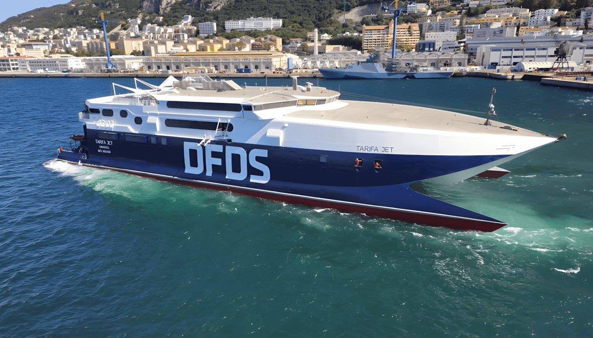 DFDS 渡轮：船票、优惠、路线 | Ferryscanner